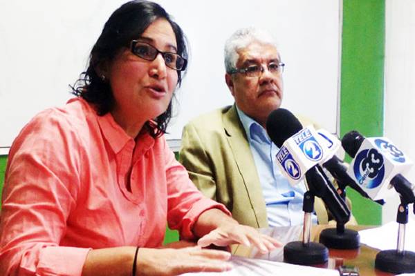 Celia Medrano: Las democracias enfrentan mejor las crisis - ContraPunto