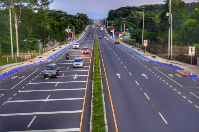 Mop Ejecuta Proyectos Viales En El Oriente Del País Para Impulsar El