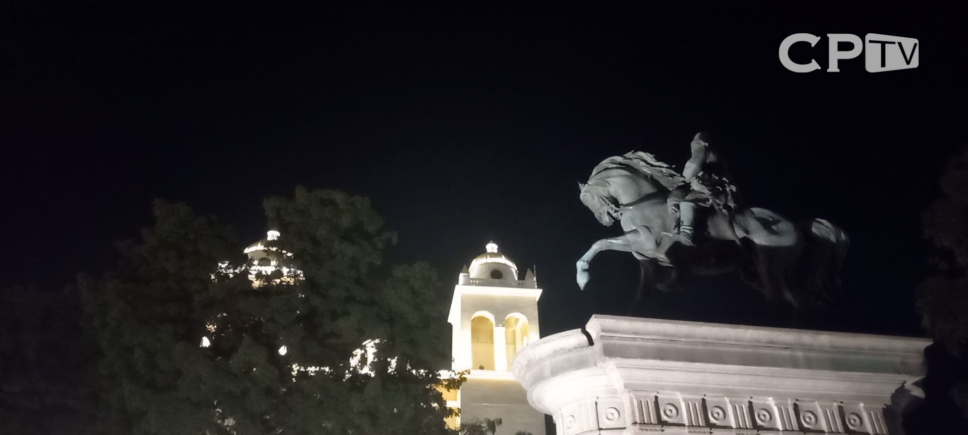 Turismo nocturno en El centro de San Salvador